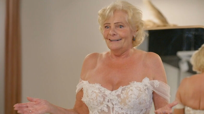 Married At First Sight-kijkers verbijsterd over trouwjurken van Anneke Married At First Sight-kijkers verbijsterd over trouwjurken van Anneke